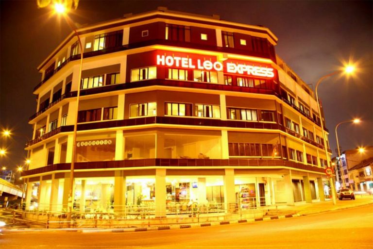 Leo Express Hotel brings easy access to all that the lively city has to ...