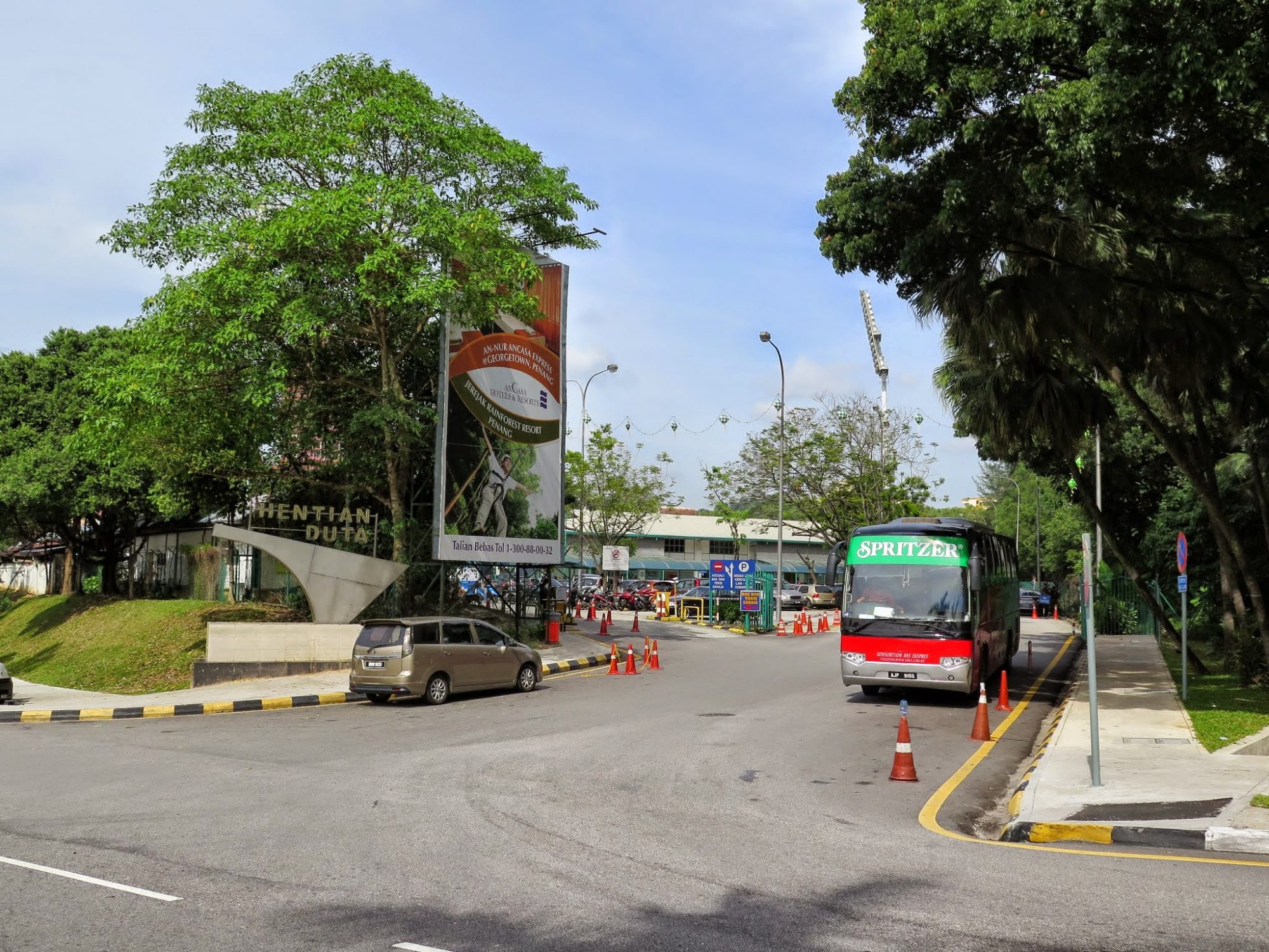 Duta Bus Terminal, satellite bus terminal to Malaysia Northern states