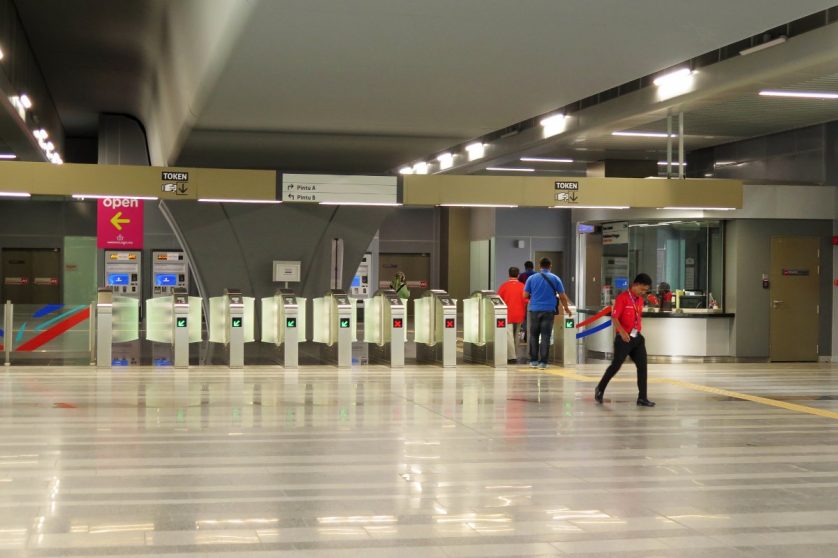 Kwasa Sentral MRT Station
